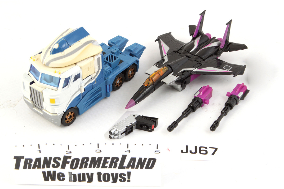 Complete Transformers® Classics Gift Sets Battle for Autobot City SKU ...