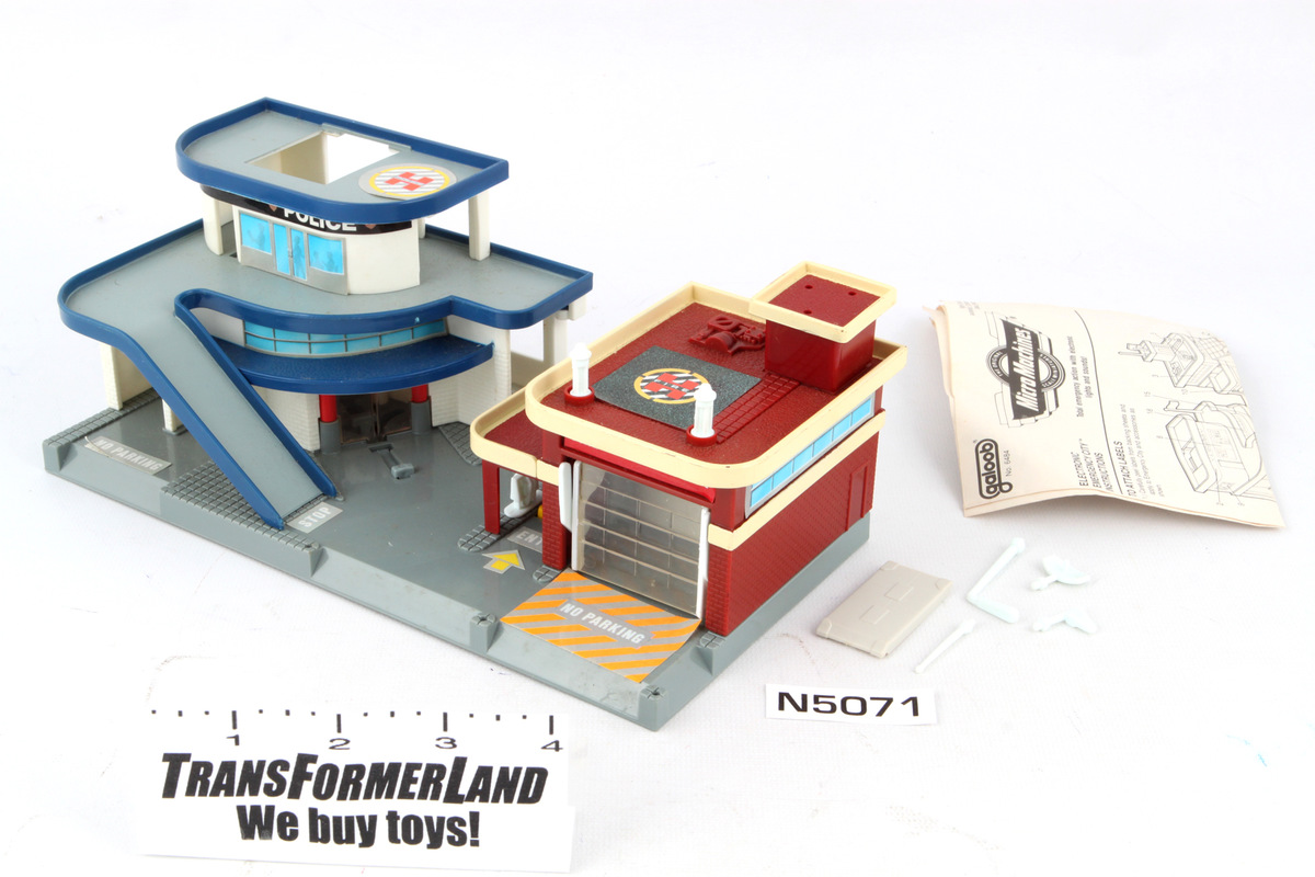 Complete Micro Machines® Playsets Electronic Emergency City SKU 309753 ...