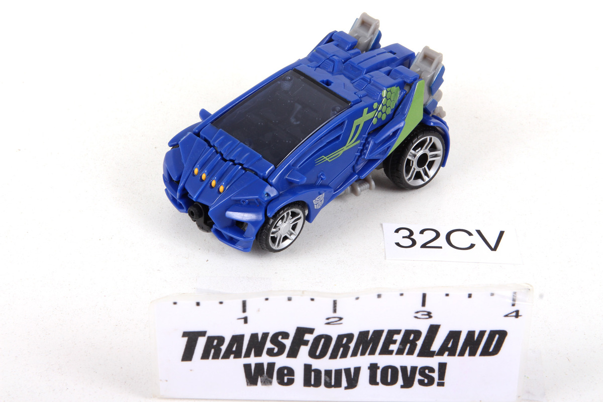 Complete Transformers® Generations Deluxe Class Evac SKU 377969 ...