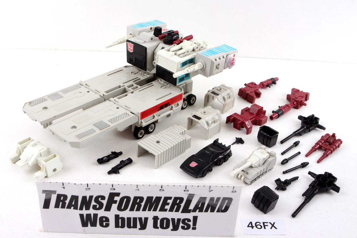 Complete Transformers® G1 Metroplex SKU 388456 | Transformerland.com ...
