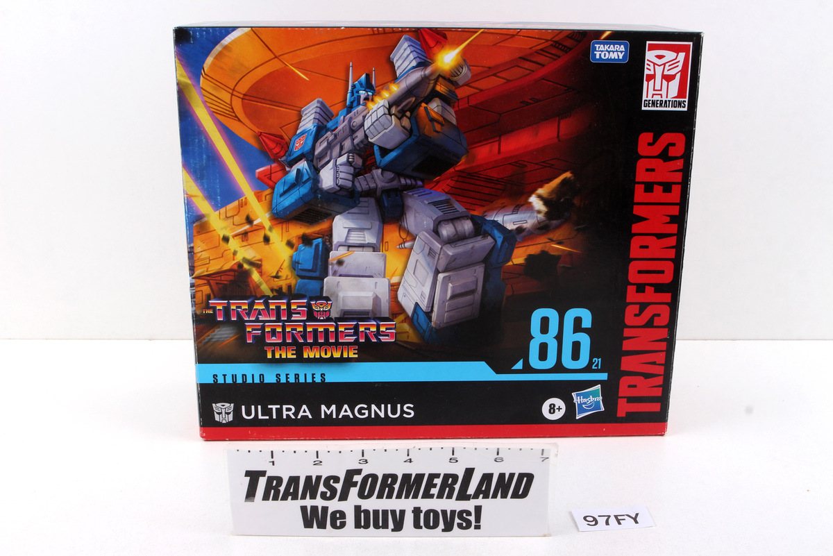Packaged, not sealed Transformers® Studio Series Commander Class Ultra ...