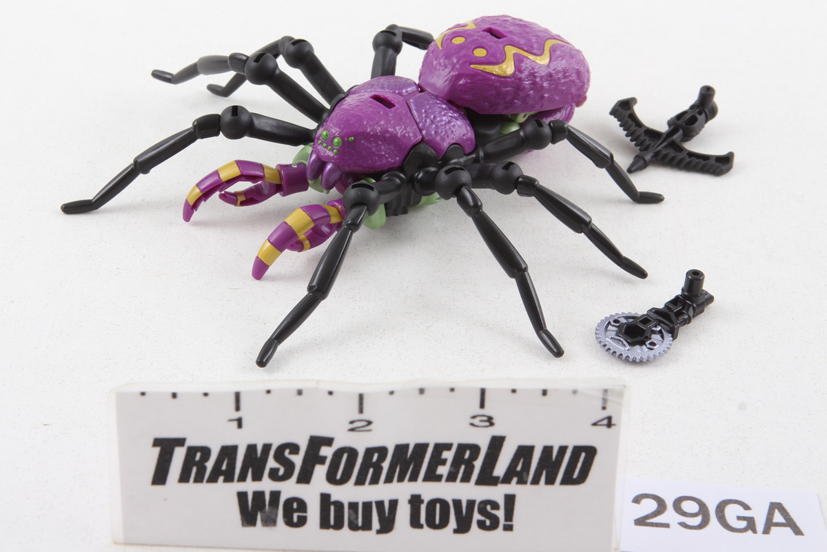 Complete Transformers® Legacy (Generations) Deluxe Class Predacon ...