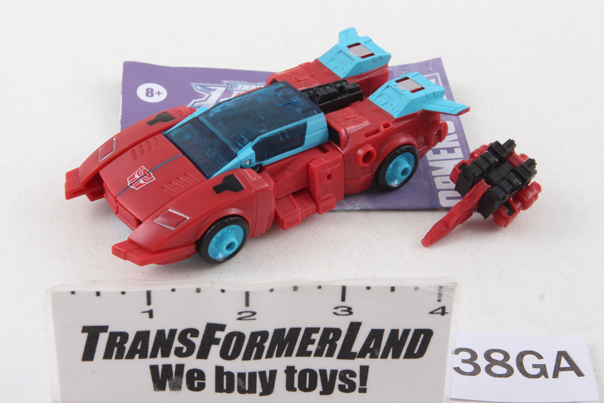 Complete Transformers® Legacy (Generations) Deluxe Class Autobot ...