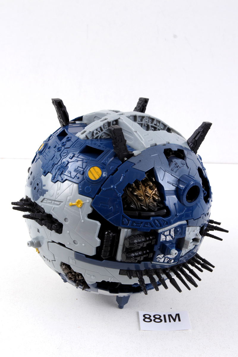 Complete Transformers® Cybertron Supreme Class Cybertron Primus SKU ...