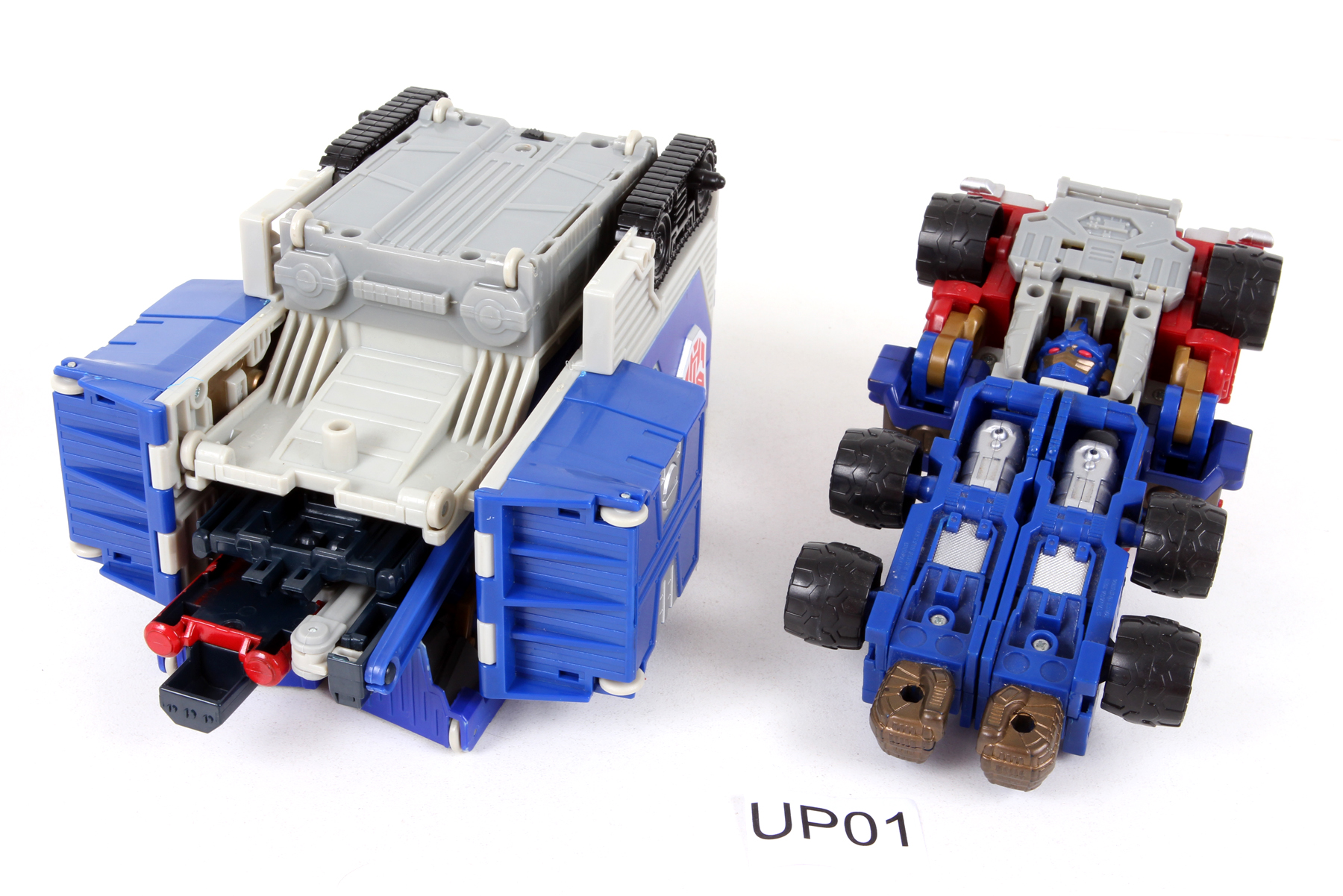 Complete Transformers® Armada Super Class Optimus Prime with Sparkplug ...