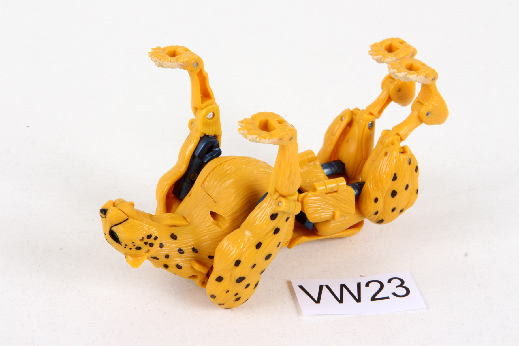 Complete Transformers® Universe 2 Deluxe Class Cheetor SKU 351019 ...