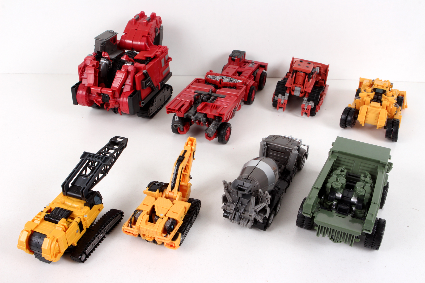 Complete Transformers® Studio Series Combiners Devastator SKU 352079 ...