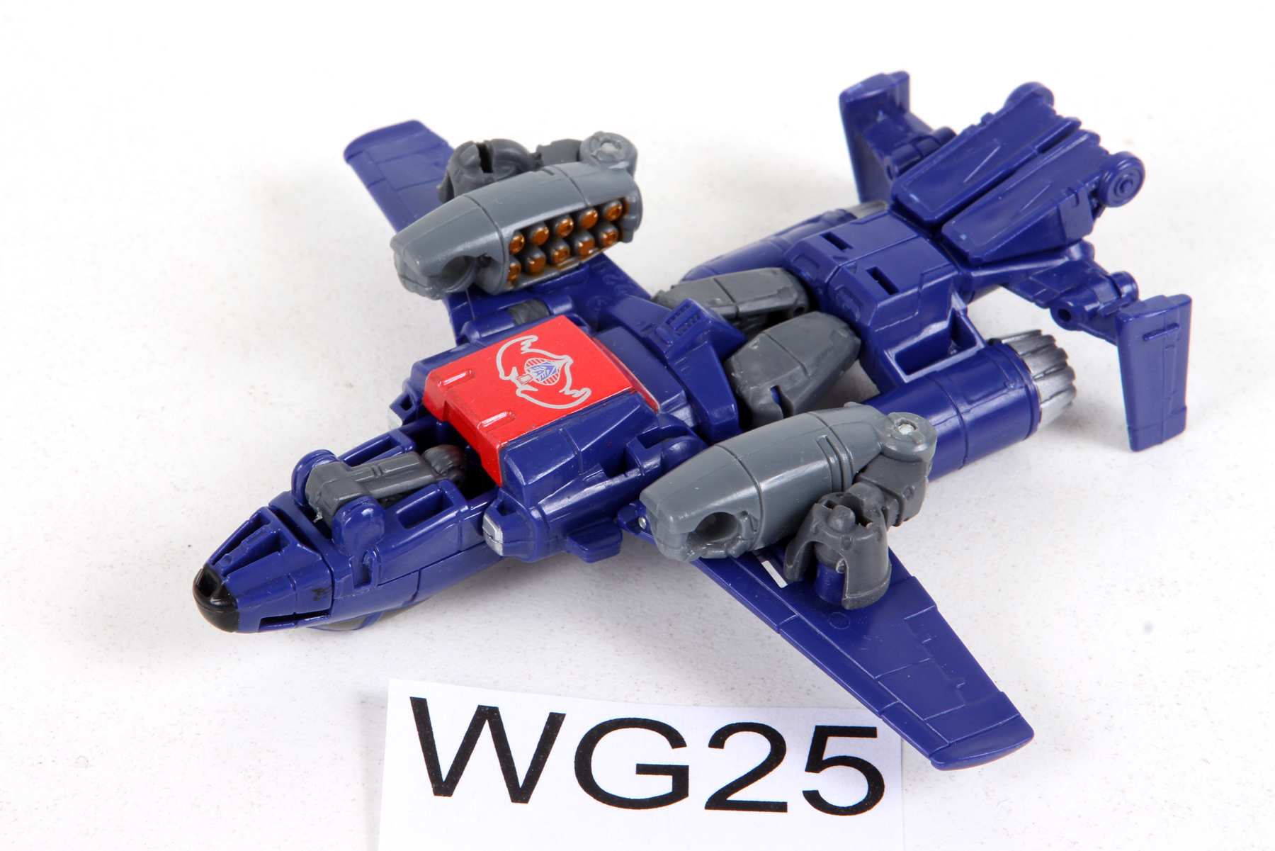 Complete Transformers® Generations - Combiner Wars Legends Class ...