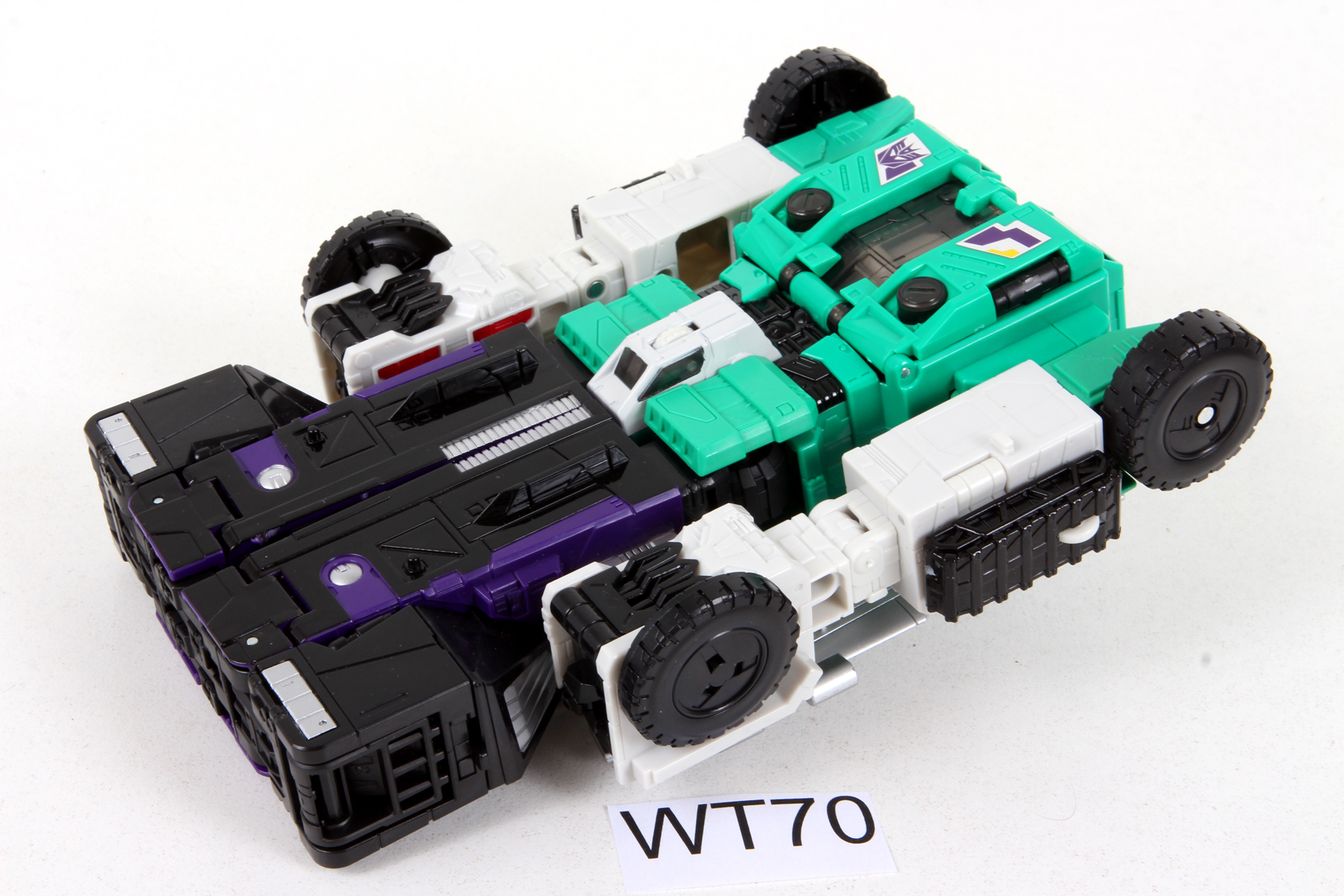 Complete Transformers® Generations - Titans Return Leader Class Six ...