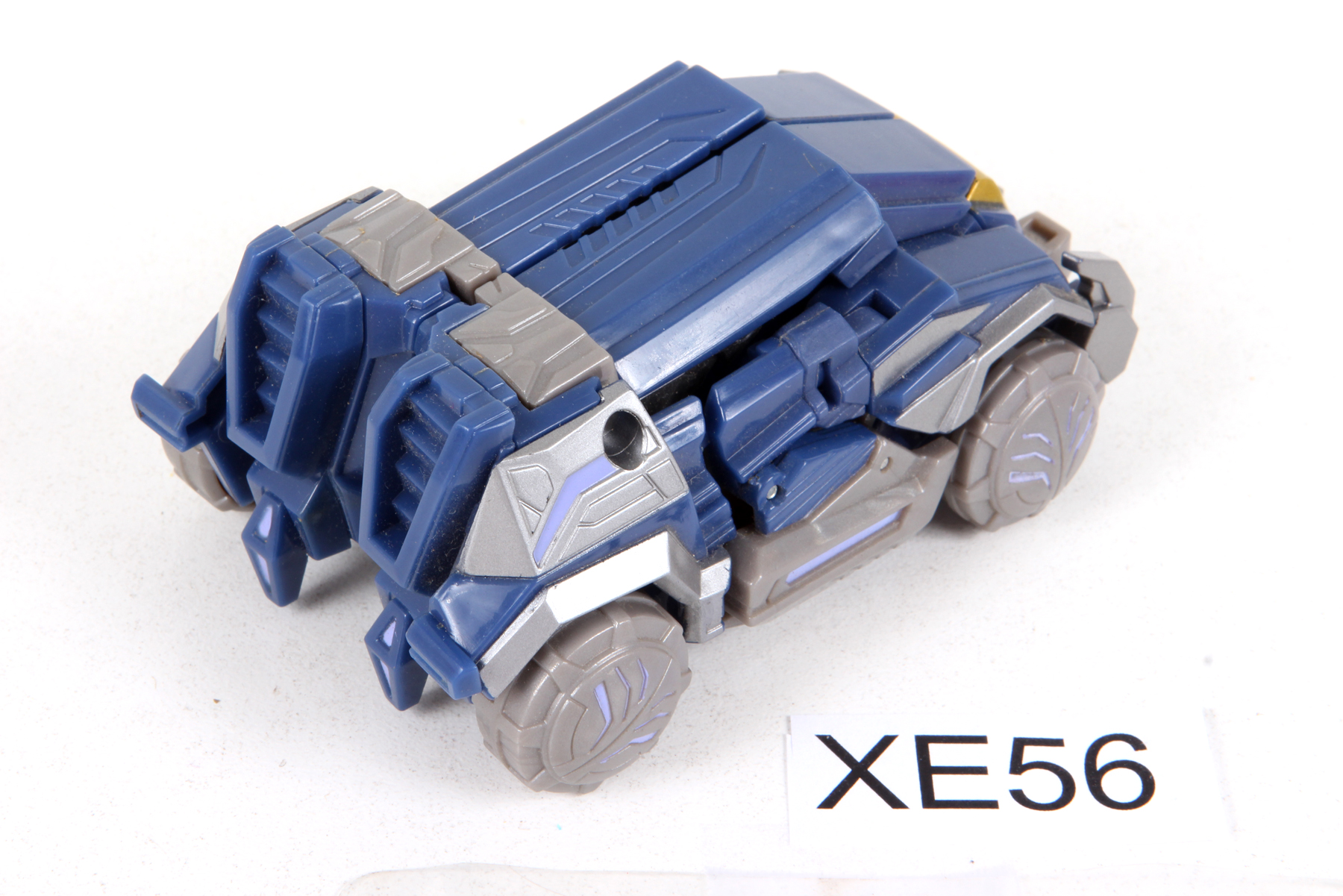 Complete Transformers® Generations Deluxe Class Cybertronian Soundwave ...