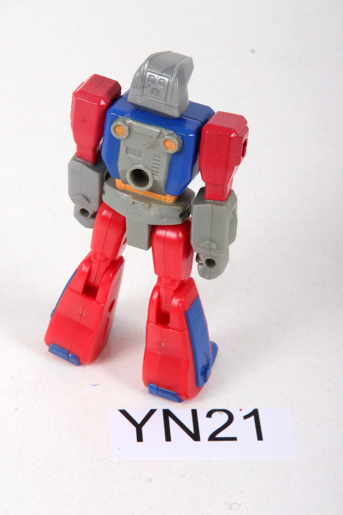 Complete Transformers® G1 Mainframe with Push-Button SKU 361318 ...