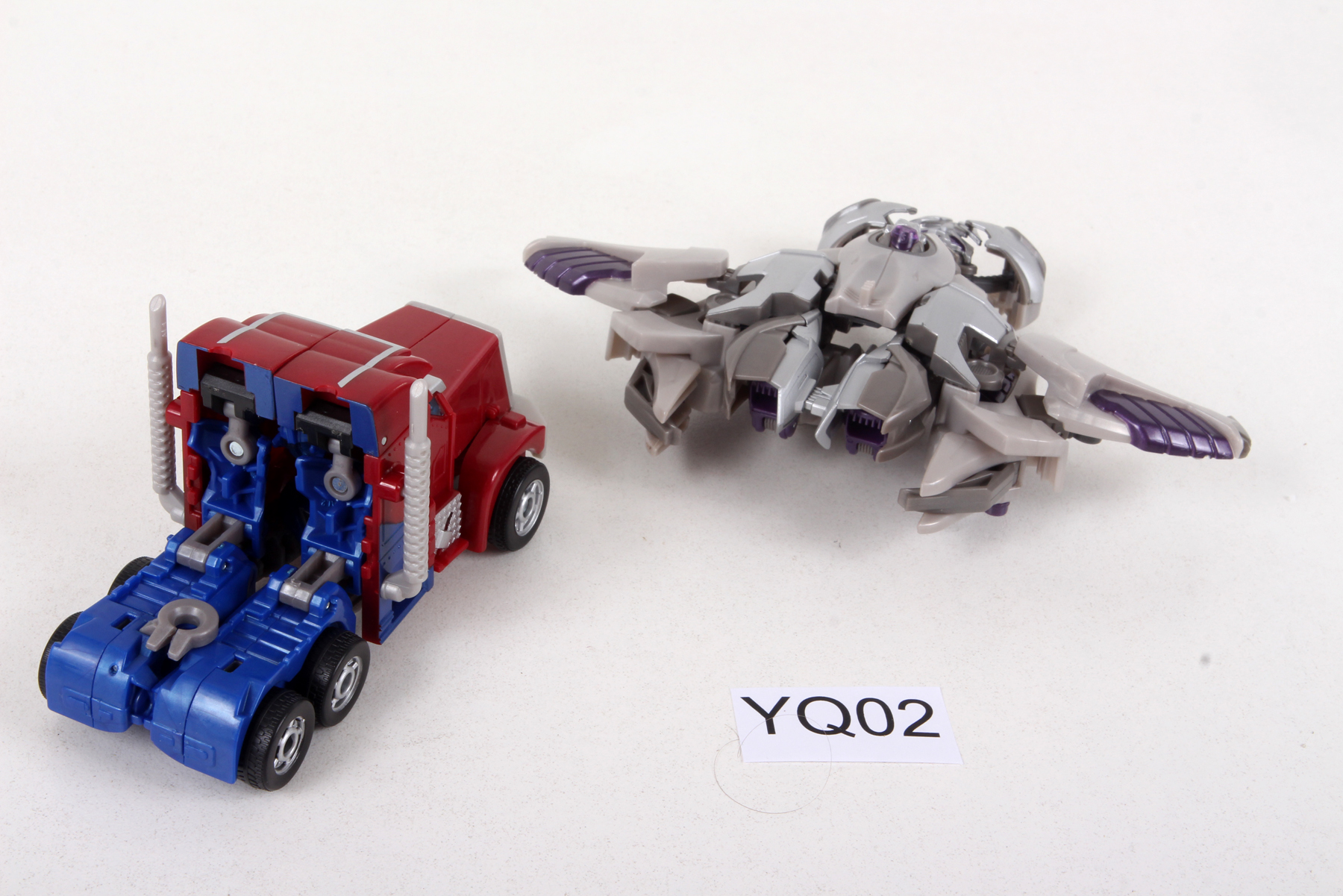 Complete Transformers® Prime Entertainment Packs Optimus Prime vs ...