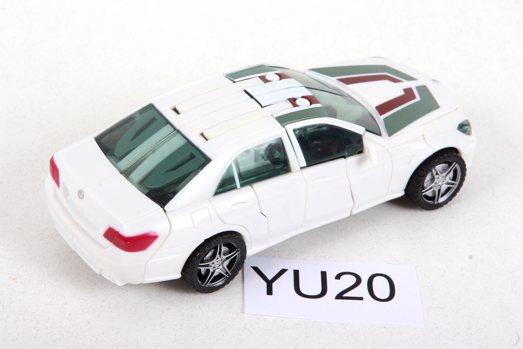 Complete Transformers® Movie - Lost Age Deluxe Class Wheeljack SKU ...