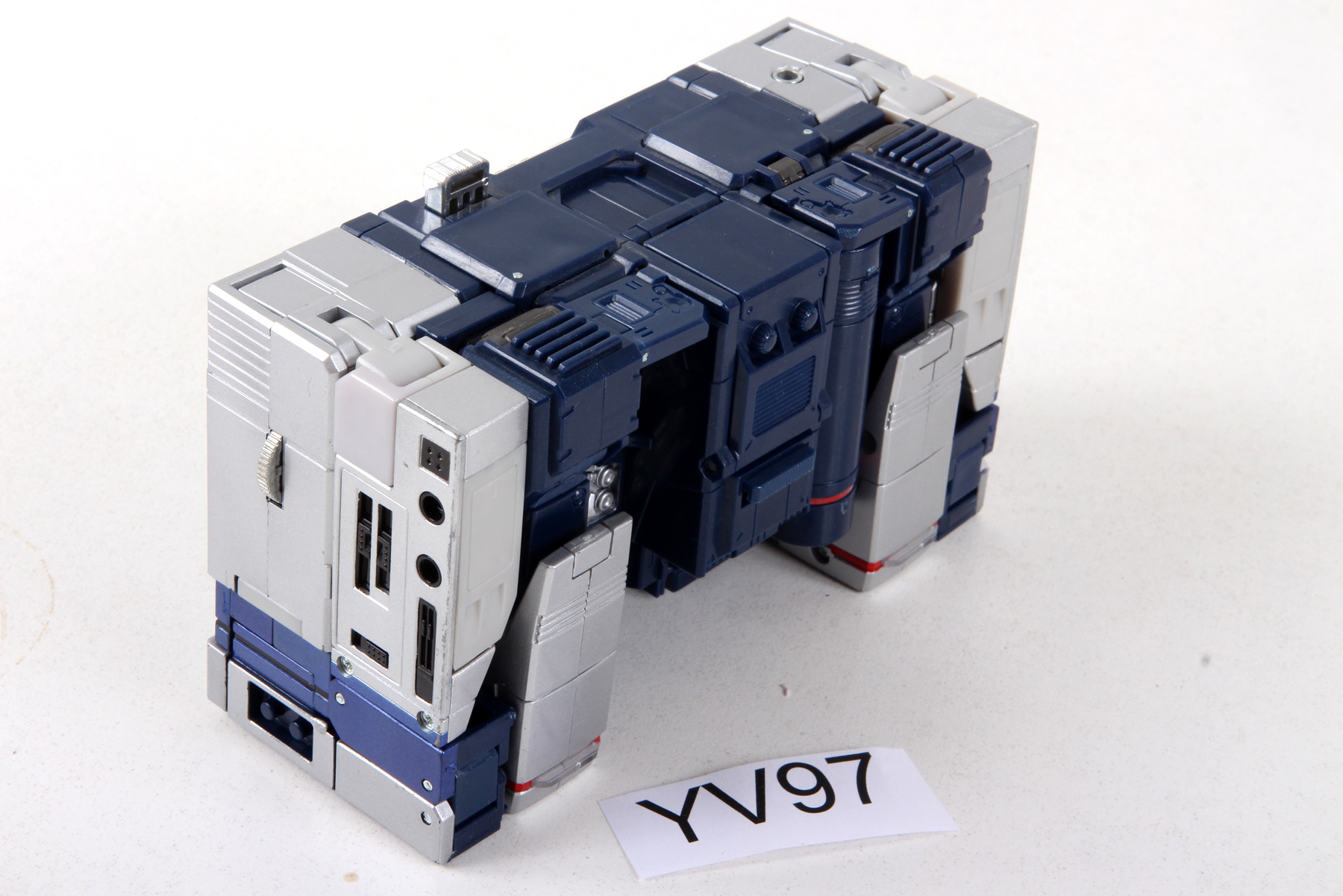 Complete Transformers® Masterpiece Masterpiece Soundwave SKU 362622 ...