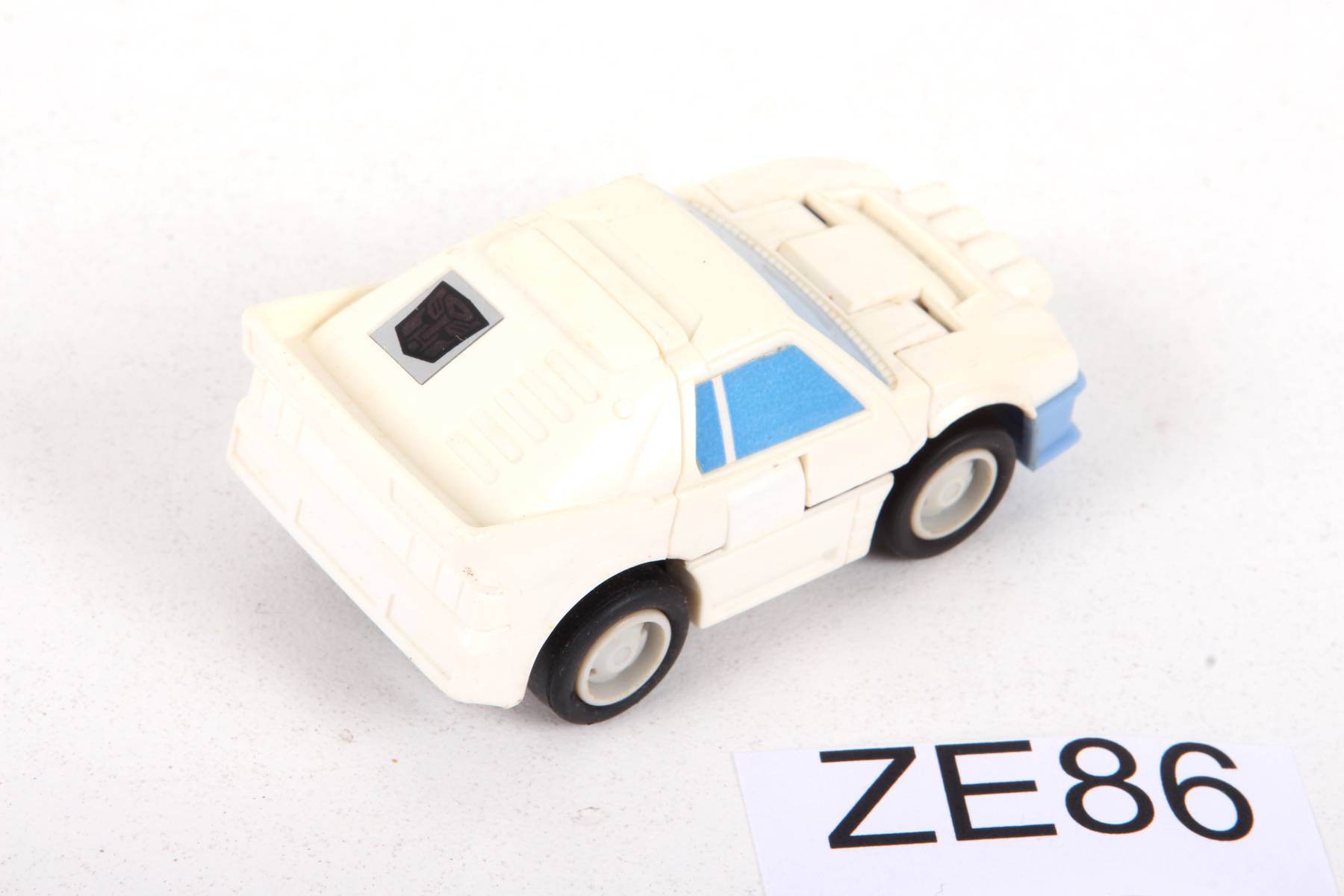 Complete Transformers® G1 Searchlight SKU 363865 | Transformerland.com ...
