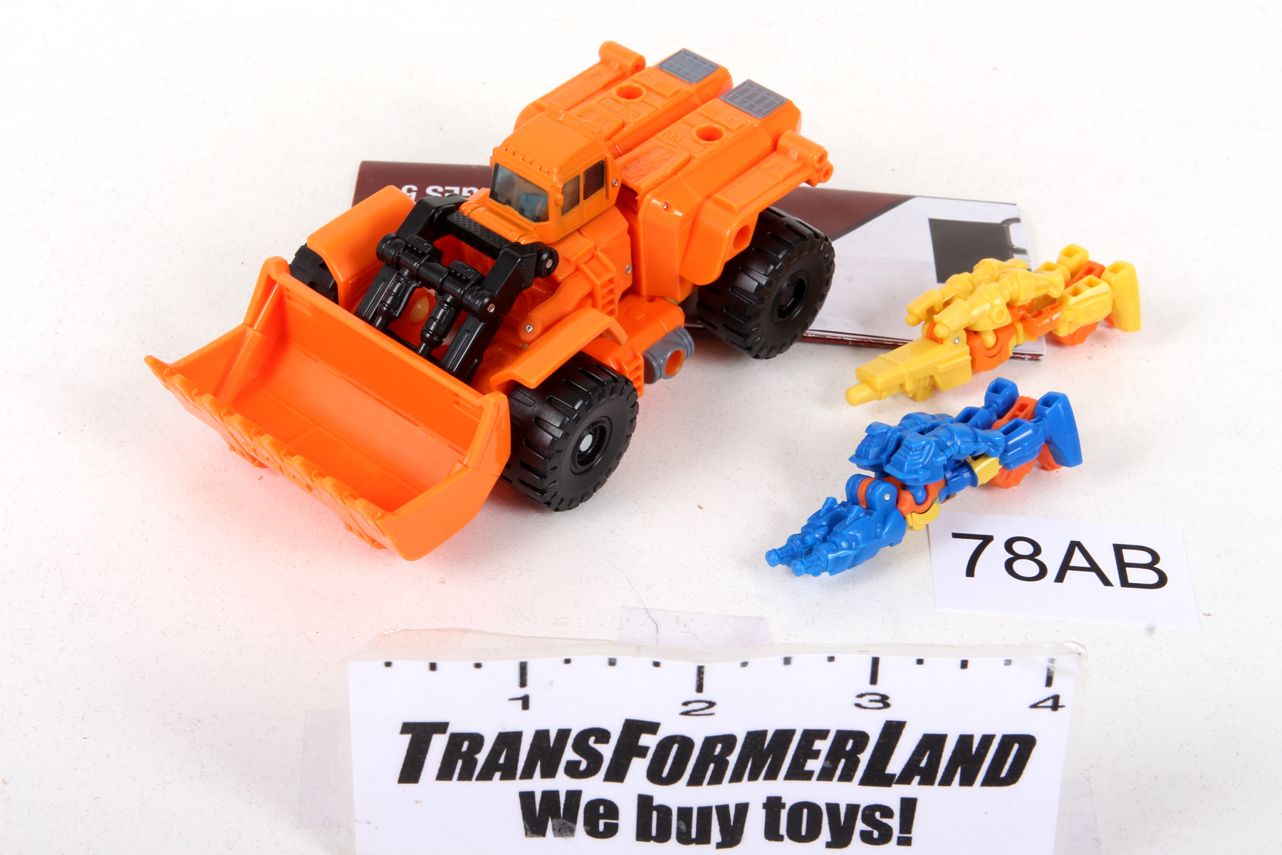 Complete Transformers® Generations Deluxe Class Autobot Scoop with ...