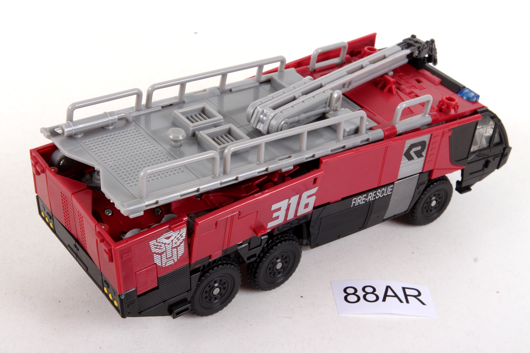 Complete Transformers® Movie - Dark of the Moon (DOTM) Leader Class ...