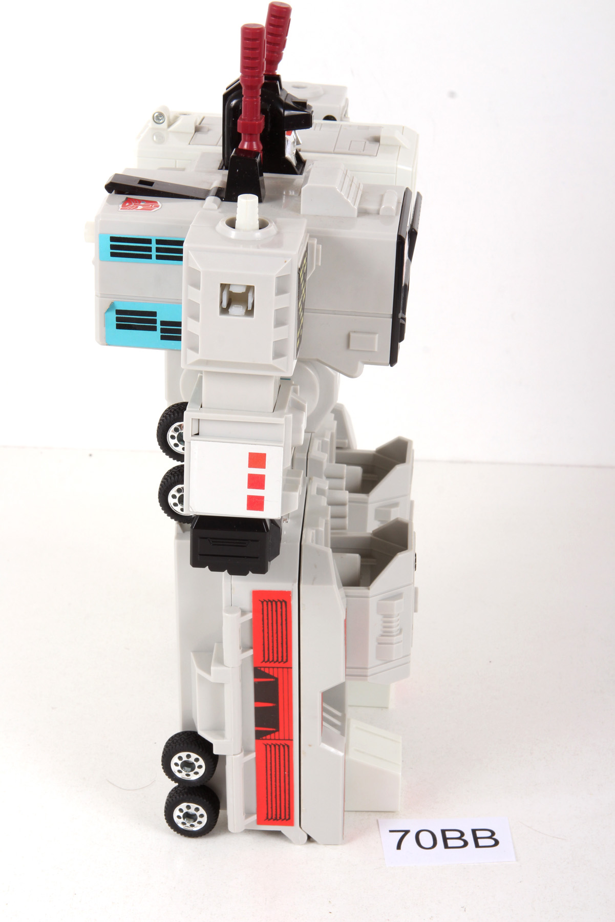Complete Transformers® G1 Metroplex SKU 371071 | Transformerland.com ...