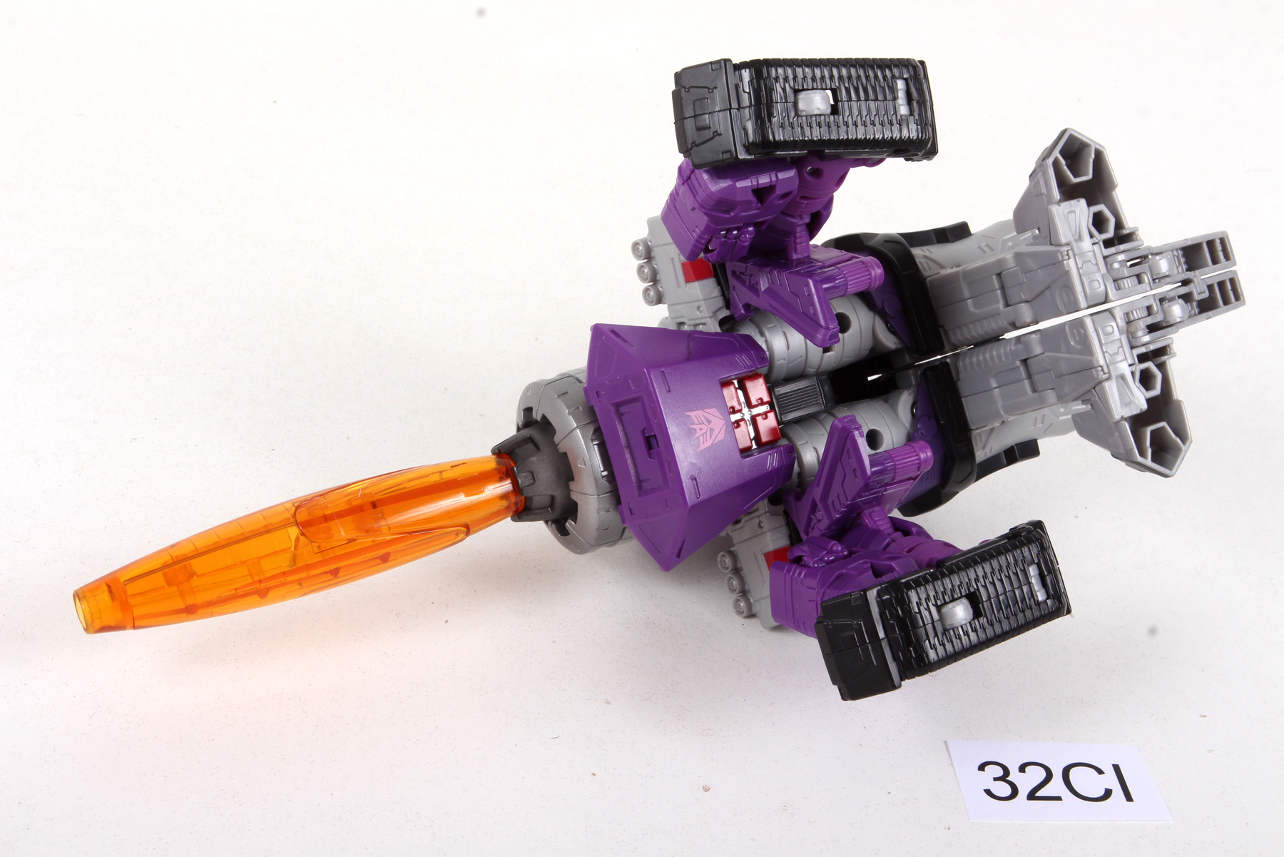 Complete Transformers® Legacy (Generations) Leader Class Galvatron SKU ...