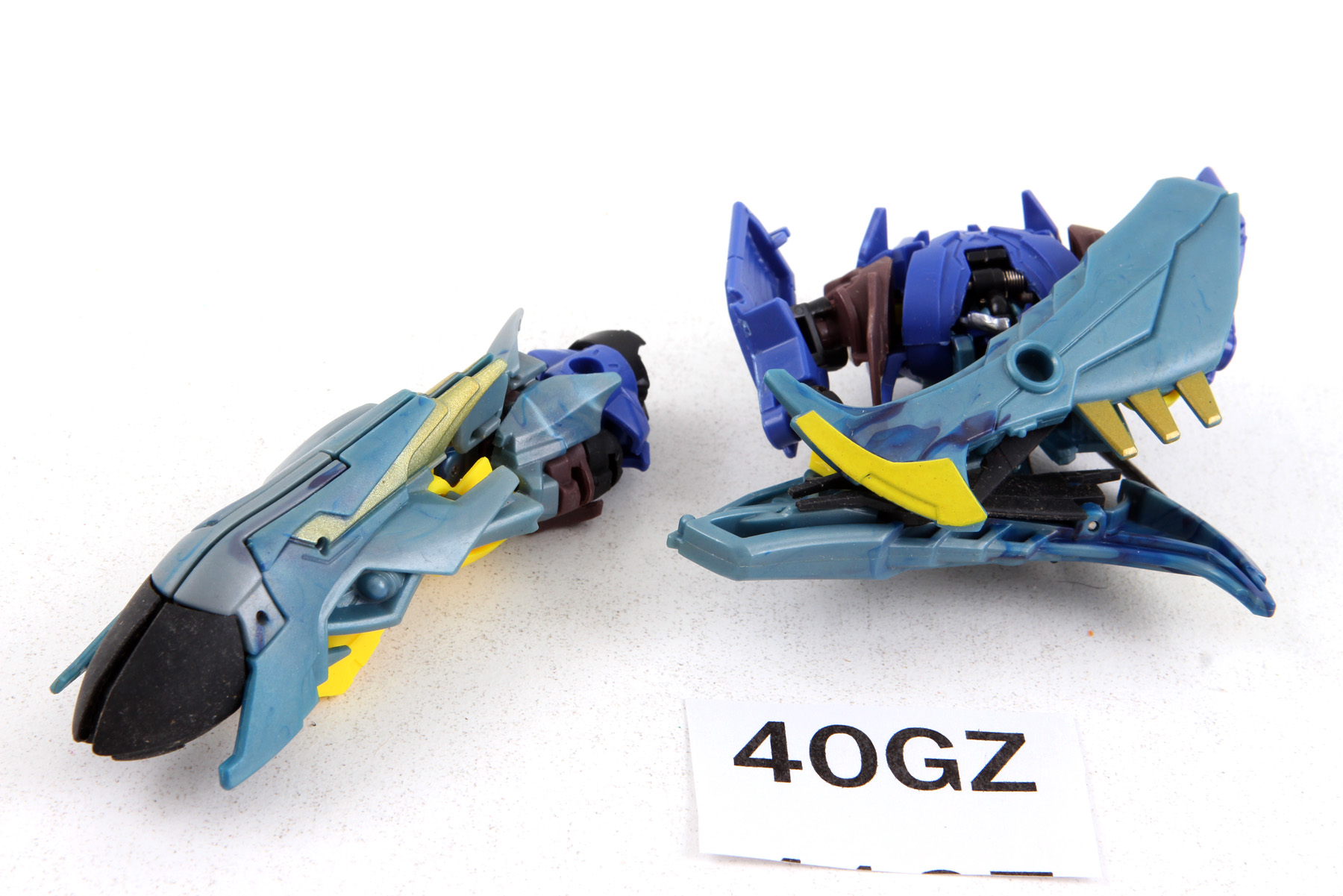 Transformers® Prime Deluxe Class Soundwave with Ravage Soundwave SKU ...