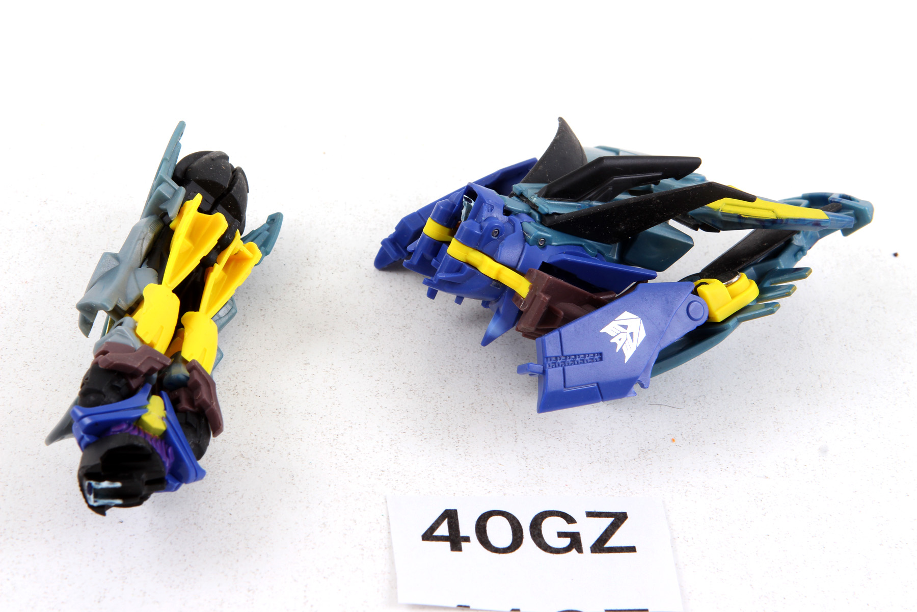 Transformers® Prime Deluxe Class Soundwave with Ravage Soundwave SKU ...