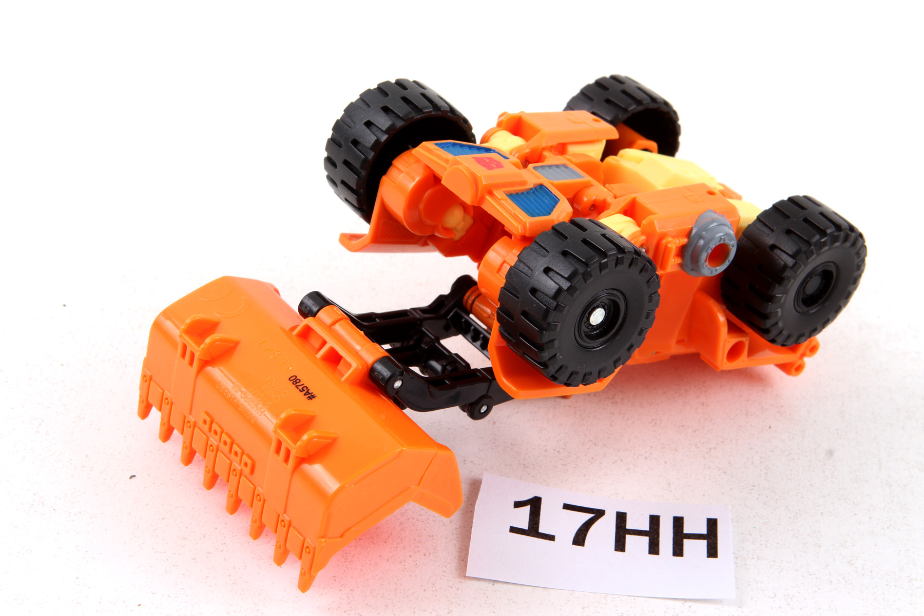 Complete Transformers® Generations Deluxe Class Autobot Scoop with ...
