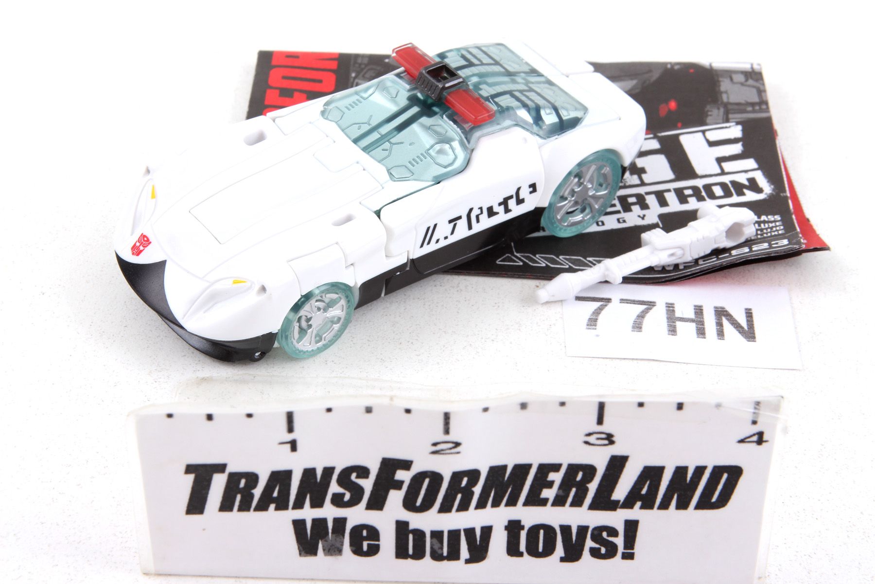 Complete Transformers® War for Cybertron - Siege Deluxe Class Prowl SKU ...