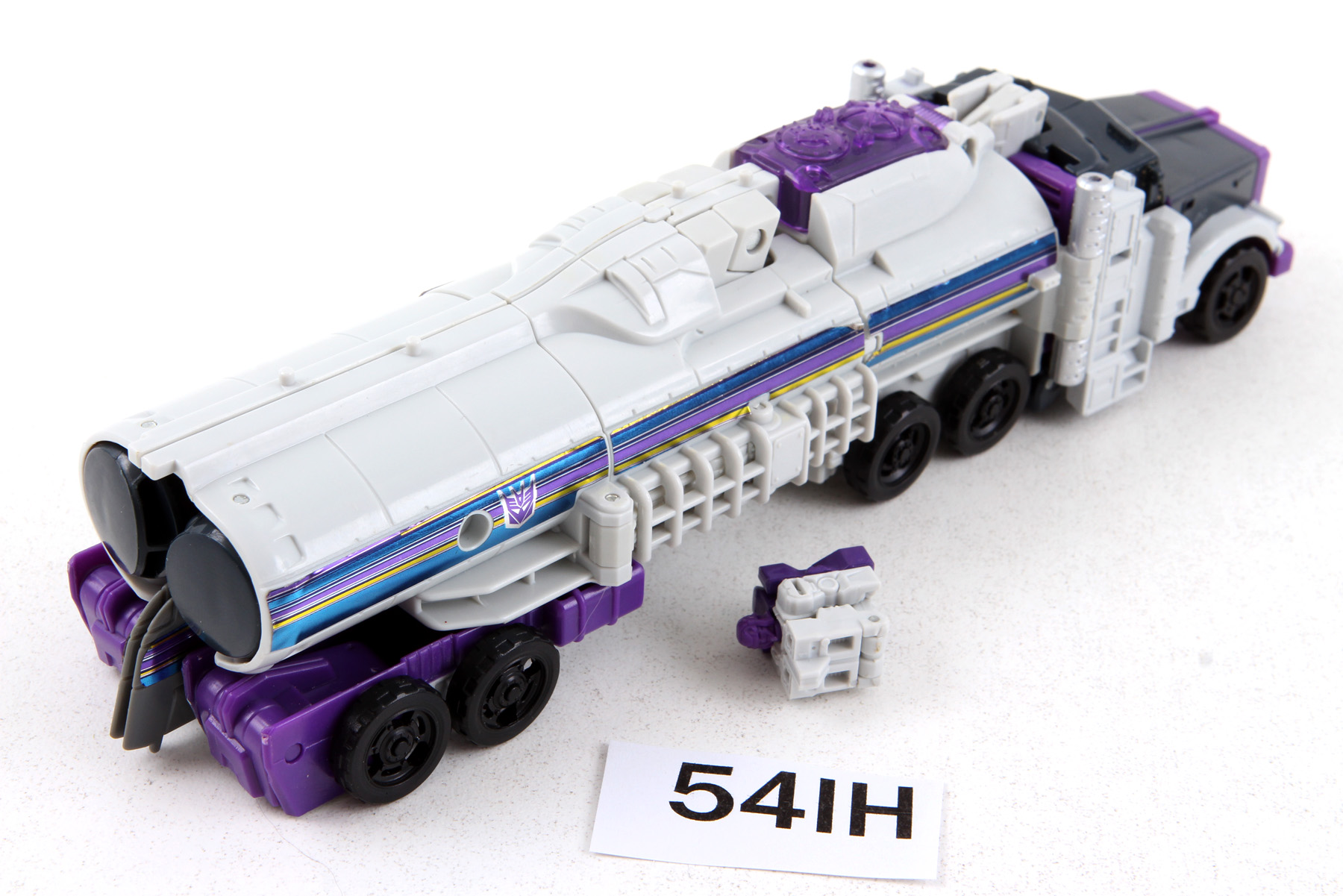 Complete Transformers® Generations - Titans Return Voyager Class ...