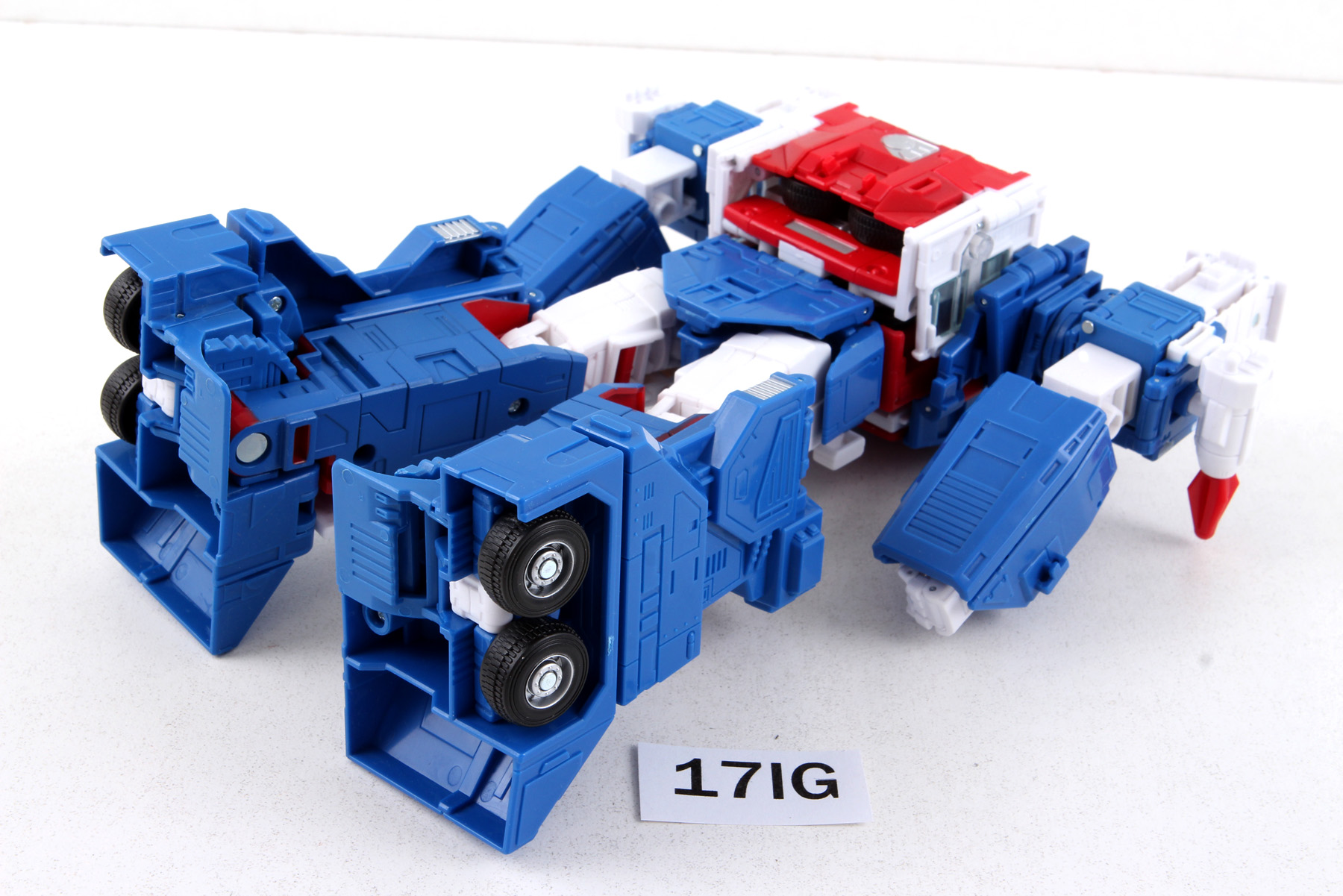 Complete Transformers® Studio Series Commander Class Ultra Magnus SKU ...