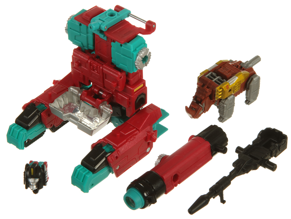 Deluxe Class Perceptor (LG56) (Transformers, Legends, Cybertron ...