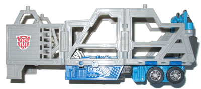 Super Class Ultra Magnus (Transformers, Robots in Disguise (RID ...