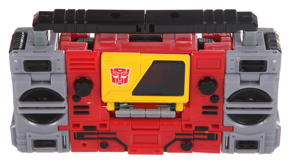 Voyager Class Autobot Blaster and Eject (Transformers, Legacy ...