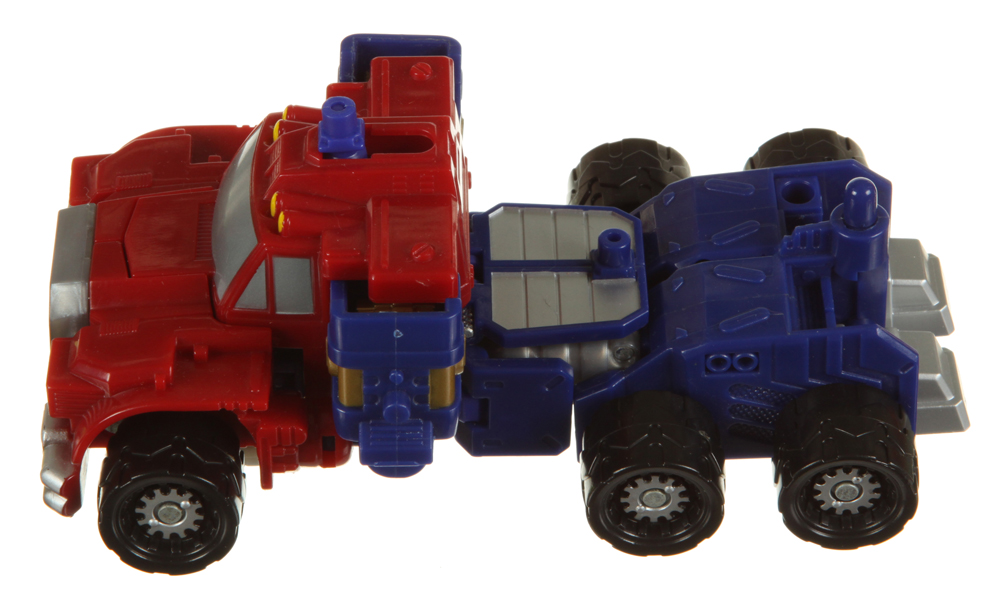 Super-Cons Optimus Prime with Over-Run (Transformers, Armada, Autobot ...