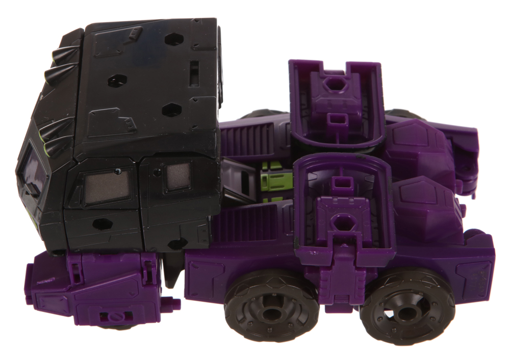 Voyager Class Animated Unvierse Decepticon Motormaster (Transformers ...