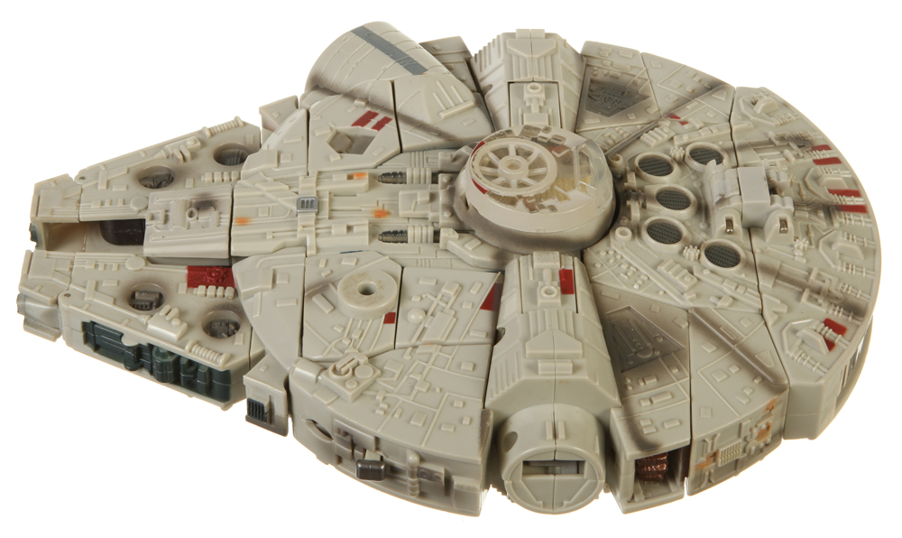 Basic Figures Millenium Falcon (Han Solo and Chewbacca) (Transformers ...
