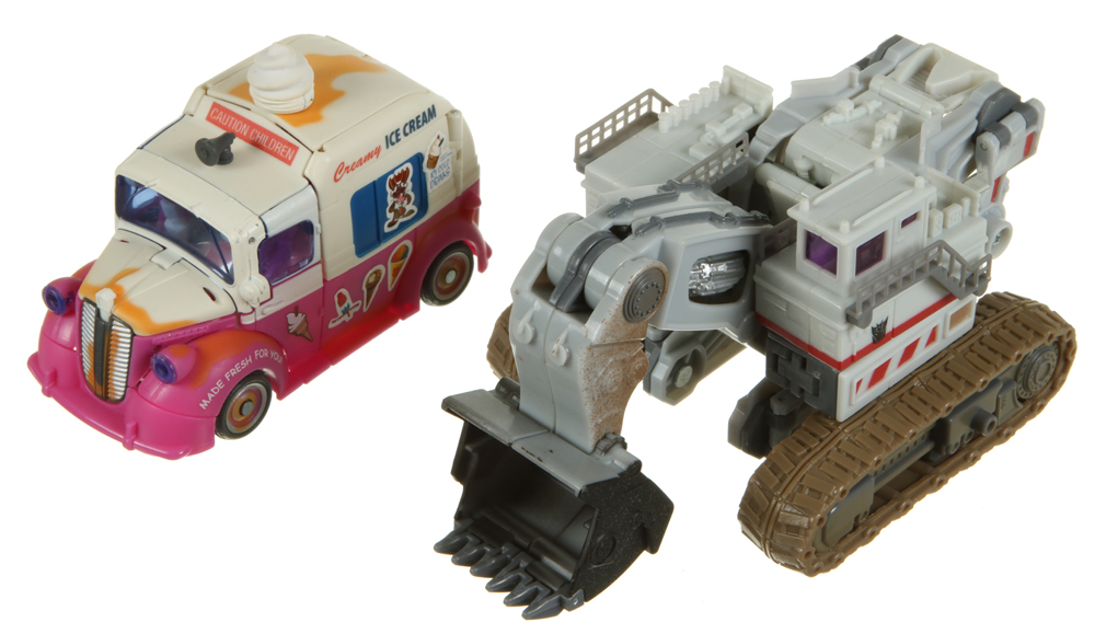 Versus Sets Shanghai Showdown (Transformers, Movie - Revenge of the ...