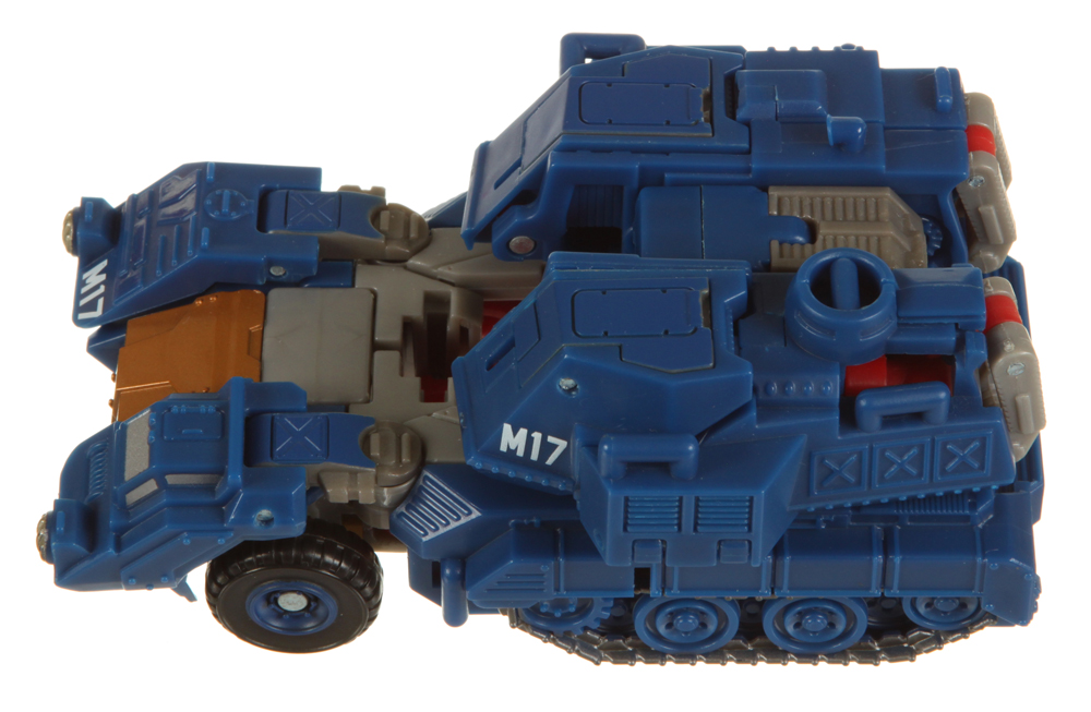 Deluxe Class Darkmount (Transformers, Generations, Decepticon) | Transformerland.com - Collector ...