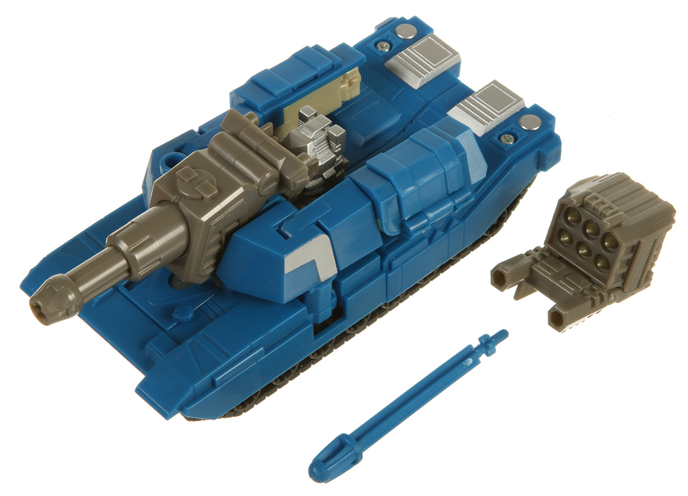 Deluxe Class Reverse Convoy (RM-24) (Transformers, Robot Masters ...