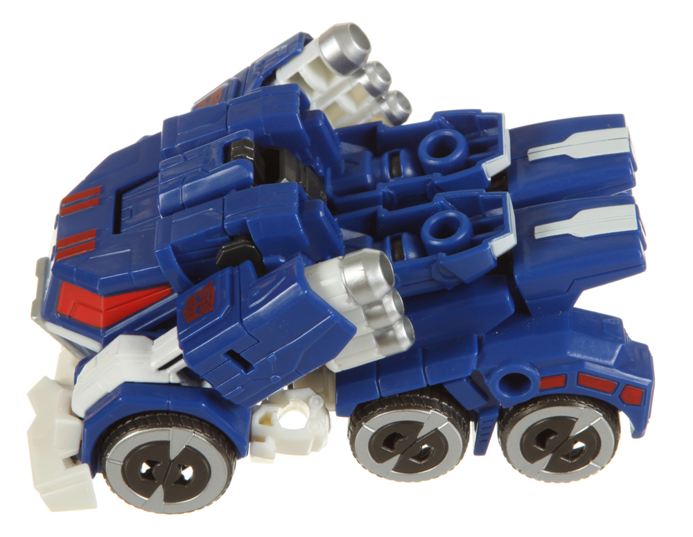 Deluxe Class Ultra Magnus (Transformers, Generations, Autobot ...