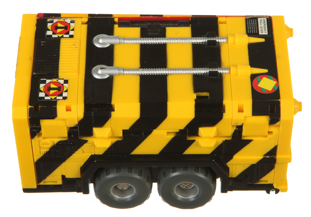 Obliterators Pyro (Transformers, G1 (Europe), Decepticon ...