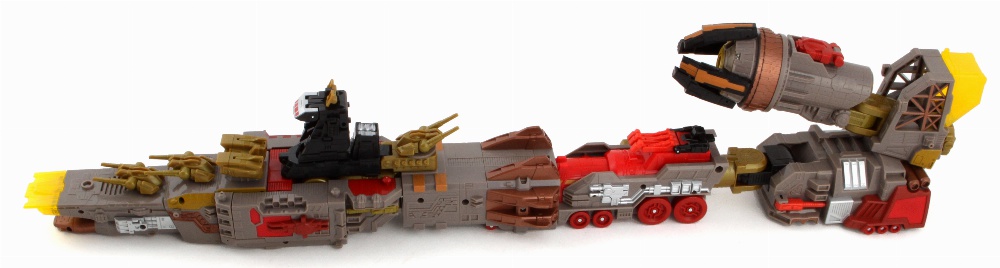 Supreme Class Omega Supreme (Transformers, Platinum Edition, Autobot ...