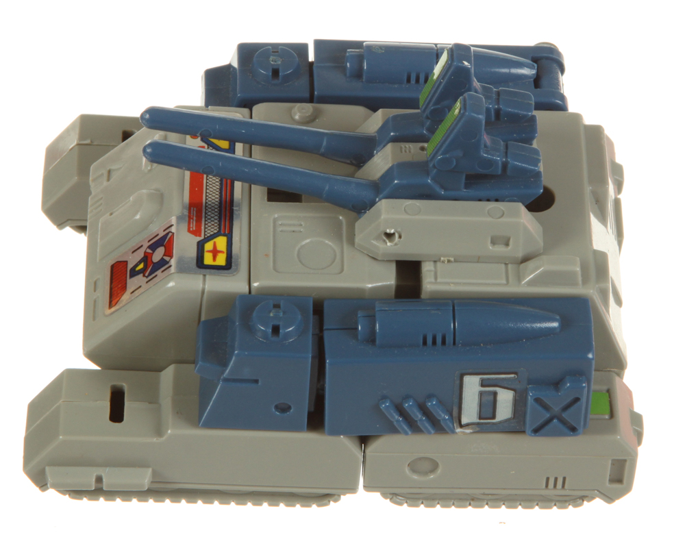 Basic Figures Tanker (Select Convertors, Defender) | Transformerland ...