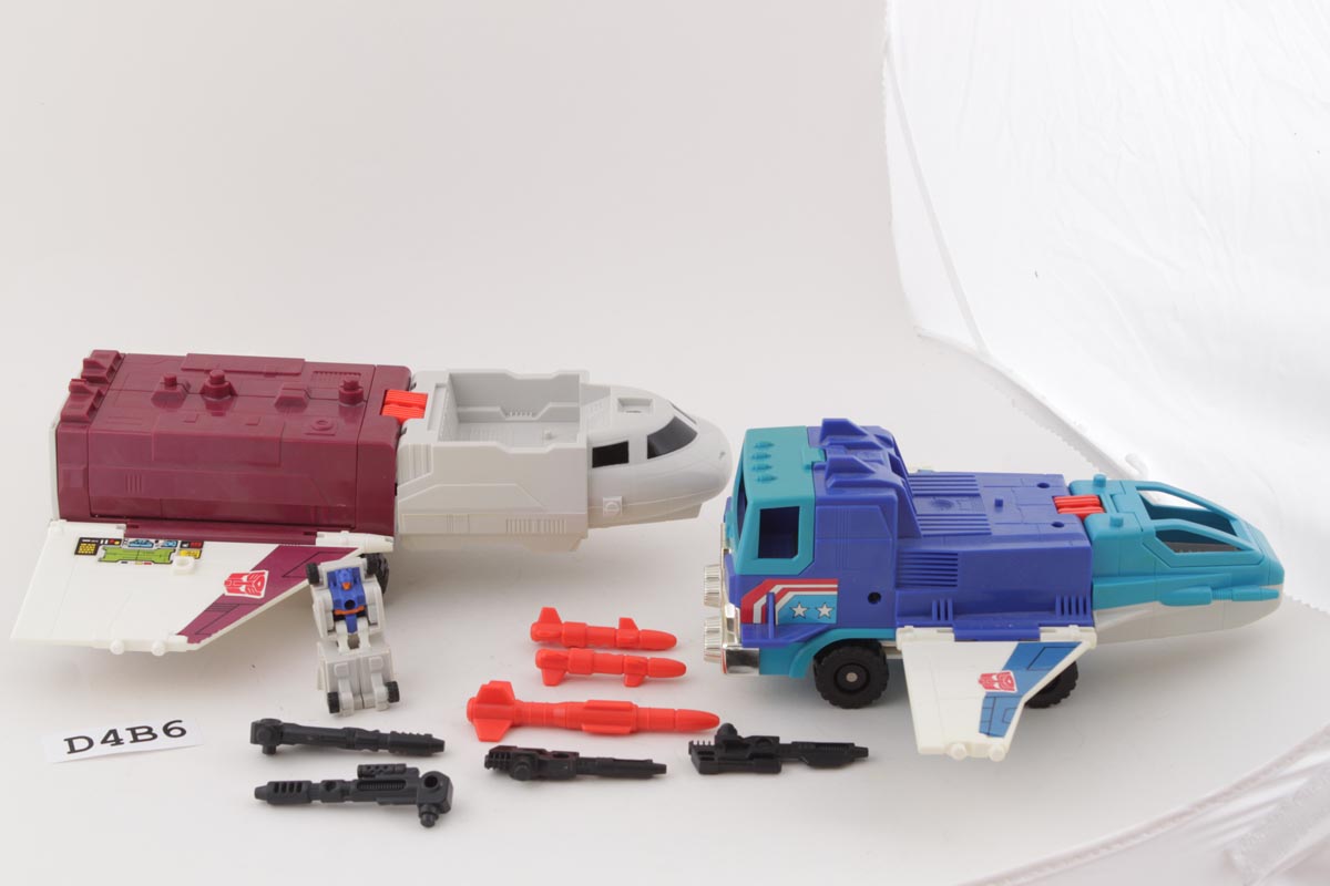 Transformers G1 Battlefield Headquarters with Full-Barrel and Overflow ...