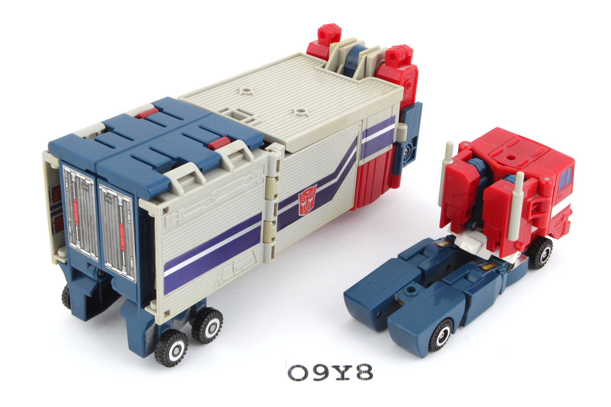 Transformers G1 Powermaster Optimus Prime Price [Powermaster (Godmaster)]