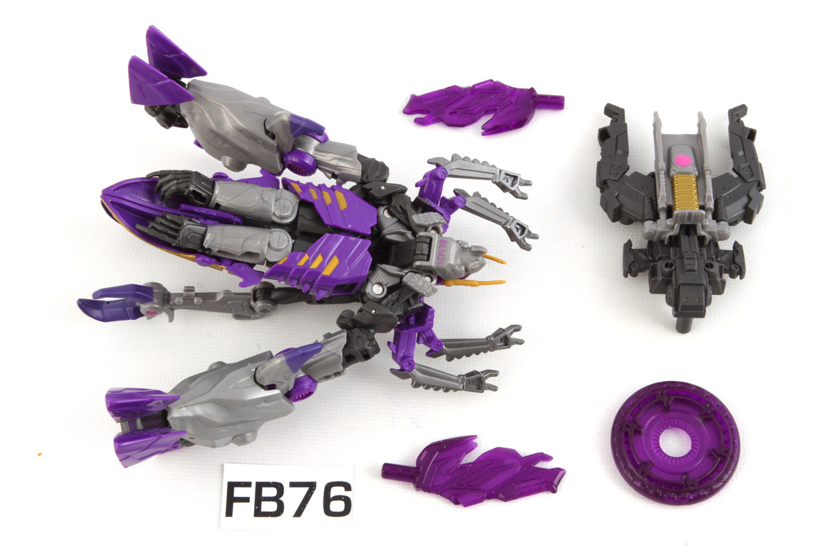 Transformers Generations Kickback Price [Deluxe Class - Fall of Cybertron]