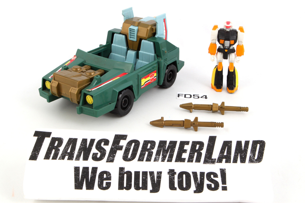 Transformers G1 Attack Cruiser With Sprocket Price [Action Masters]