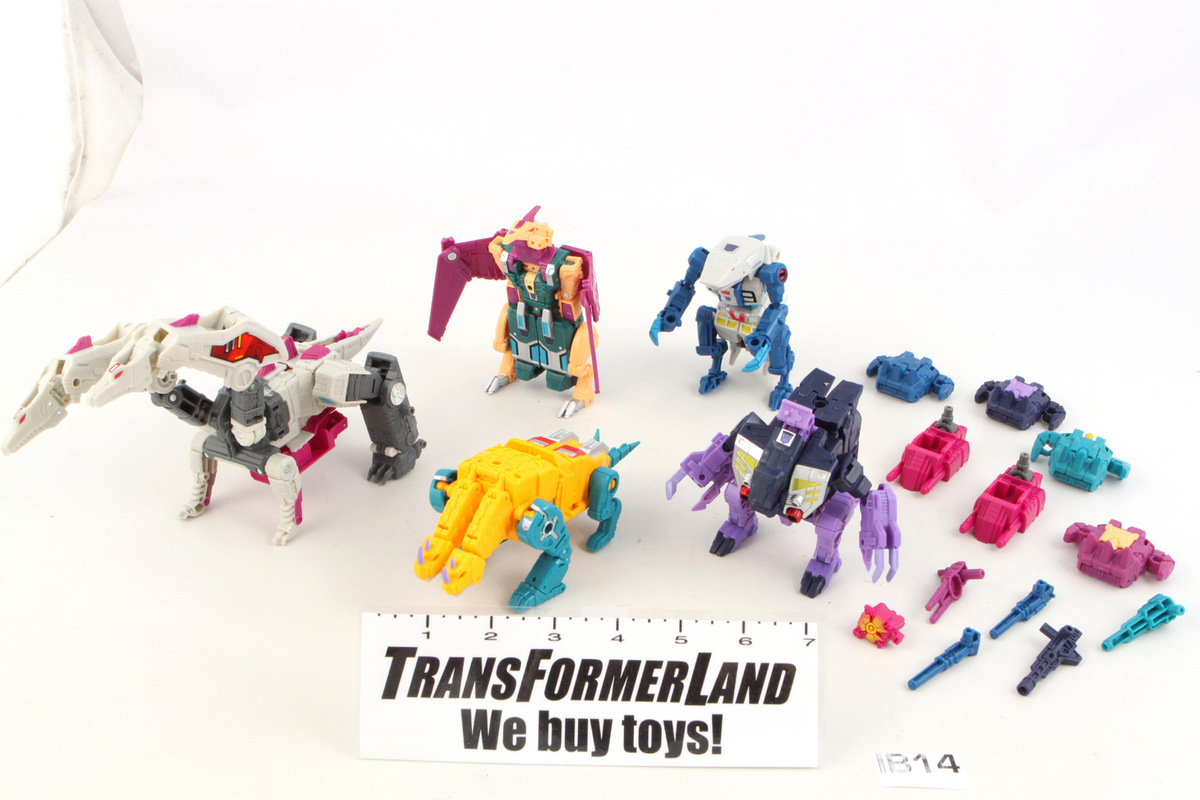 Transformers Generations - Power of the Primes Abominus Price [Combiners]