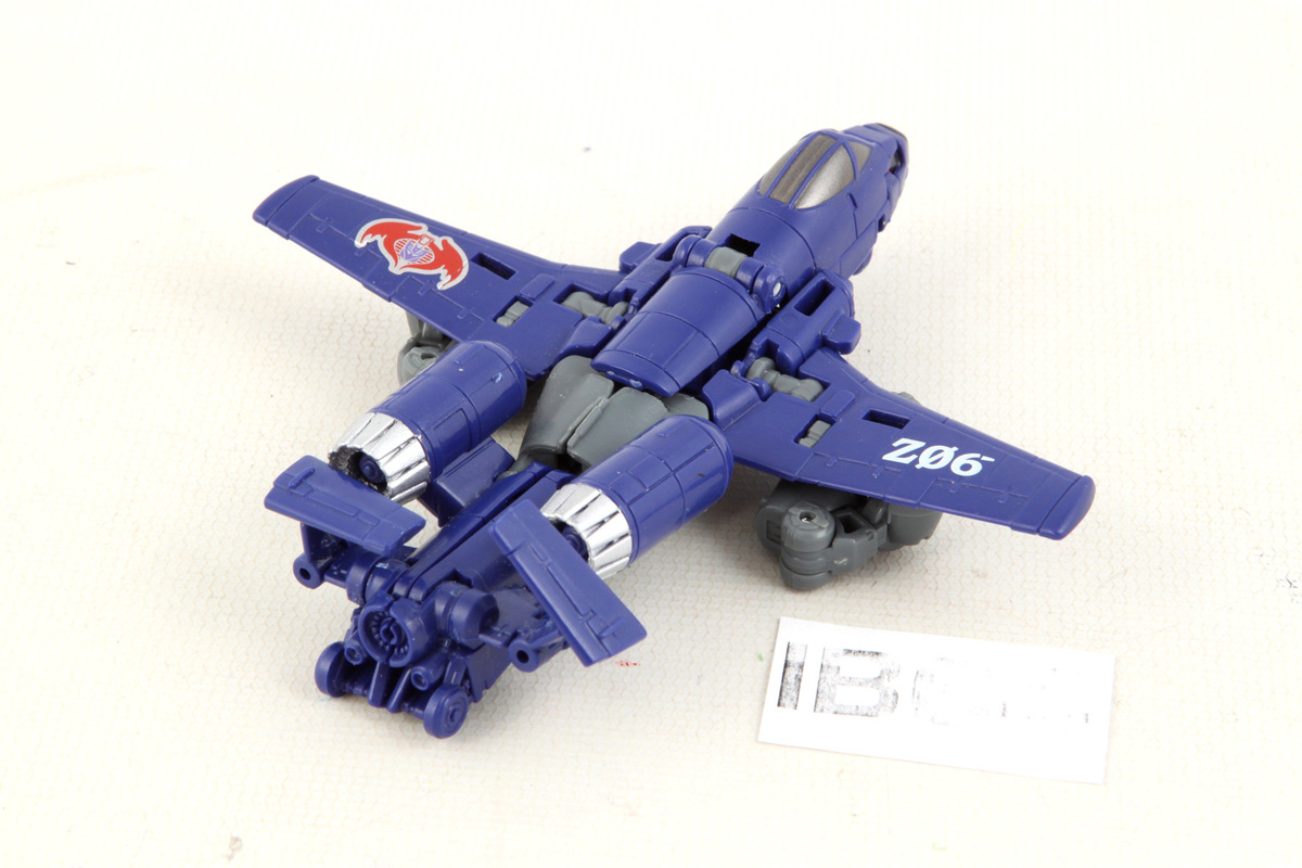 Transformers Generations - Combiner Wars Decepticon Viper Price ...