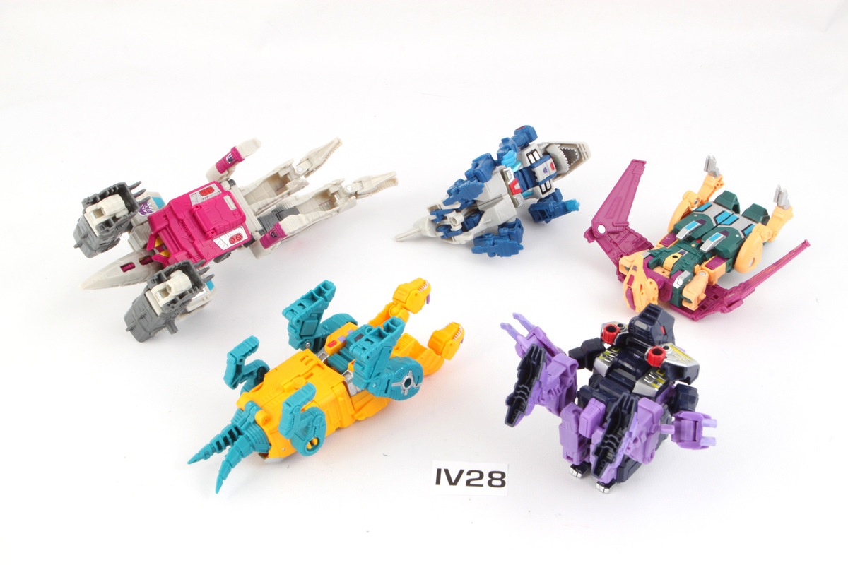 Transformers Generations - Power of the Primes Abominus Price [Combiners]