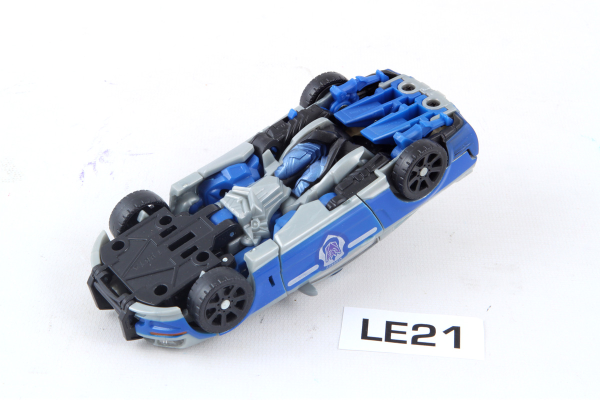 Complete Transformers® Movie Deluxe Class Recon Barricade SKU 312976 ...